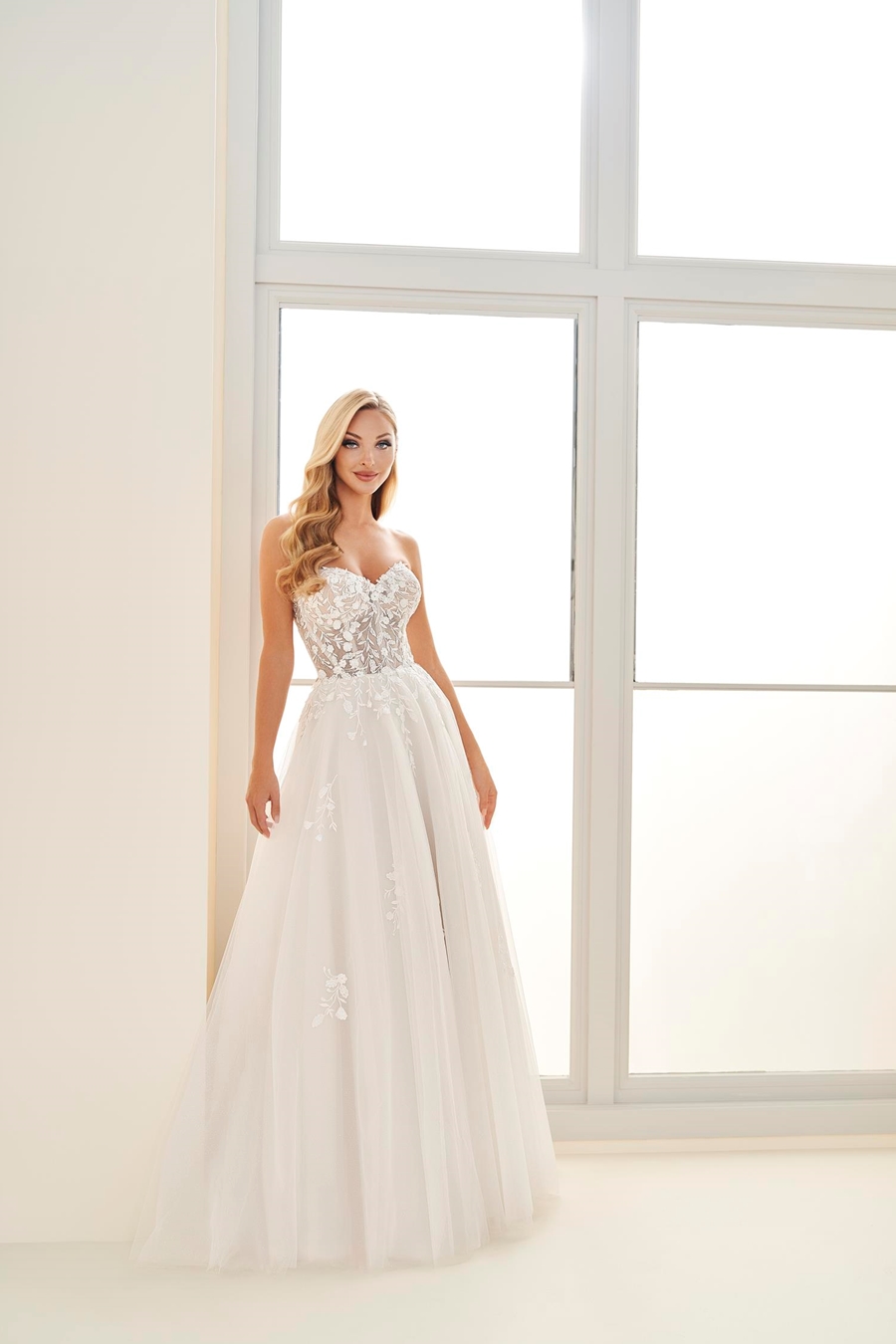 Enchanting Wedding Dress Style No. E508 – WELCOME TO BRIDES HOUSE